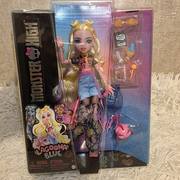 monster high | Toys | Mattel Monster High Lagoona Blue Fashion Doll Pet ...